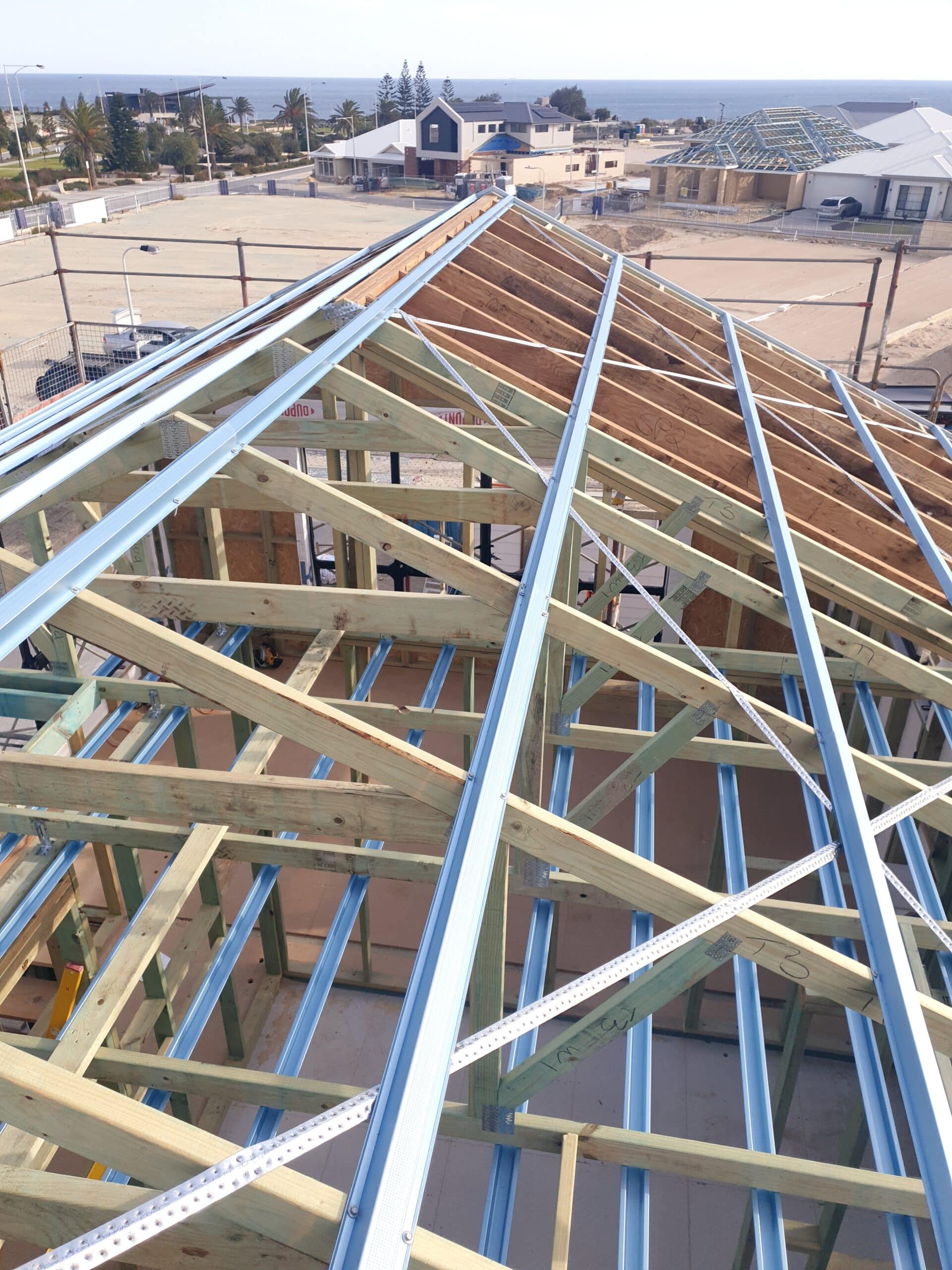 Structural Components: Beams & Joists - OFFSITE