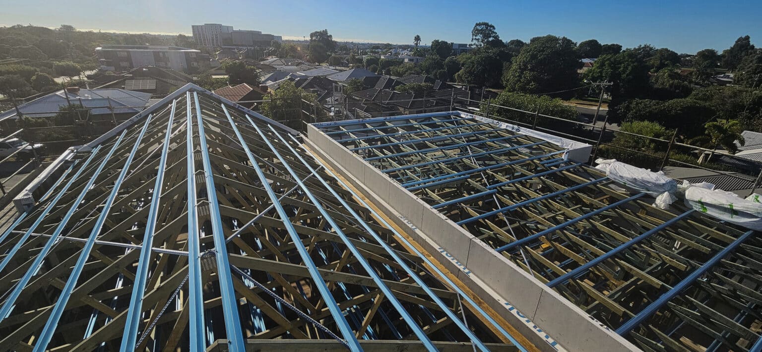 Timber Roof Trusses & Roof Cassettes - OFFSITE